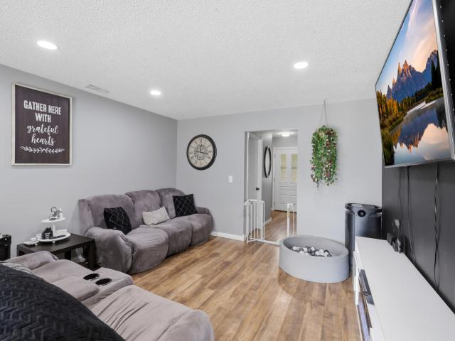 1713 Fulton Lane