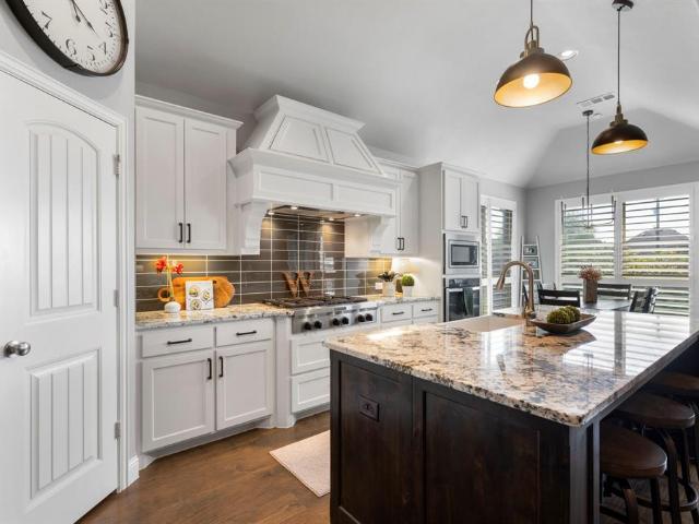 1713 Forest Park Dr, Prosper, TX 75078 | MLS #21226