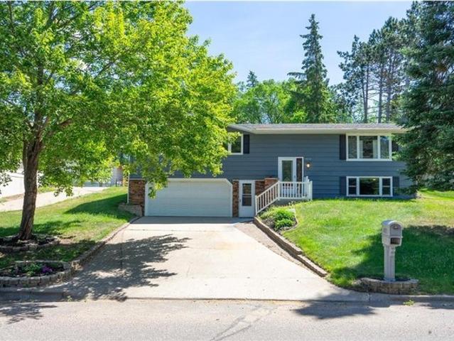 1713 Graydon Ave, Brainerd, MN 56401