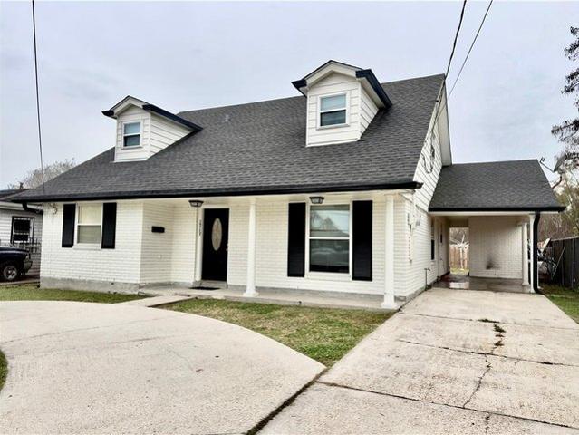 1713 Pace Blvd, New Orleans, LA 70114