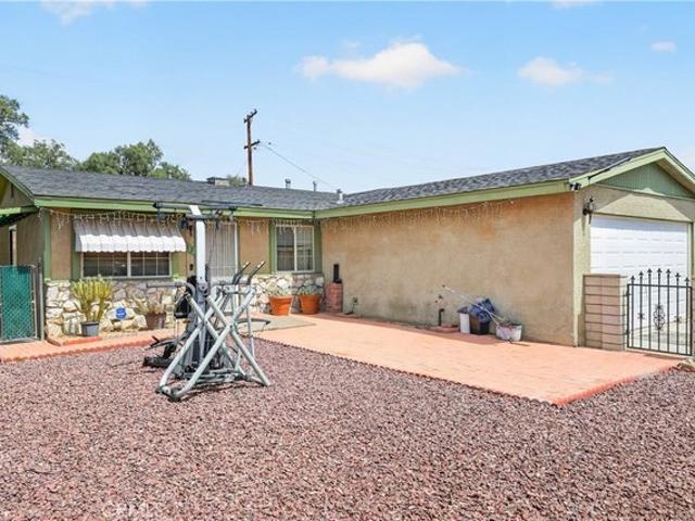 1713 Piute St, Barstow, CA 92311