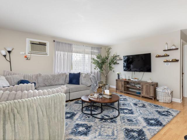 1713 st Avenue # 5