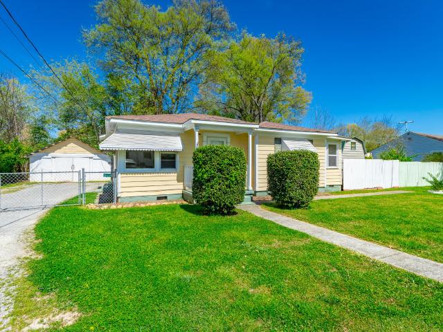 1713 Strawberry Lane