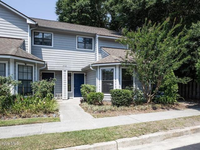 1713 S 41st St Apt F, Wilmington, NC 28403