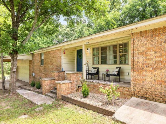 1713 Salem Road