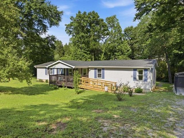 1713 Santa Barbara Cir, Soddy Daisy, TN 37379