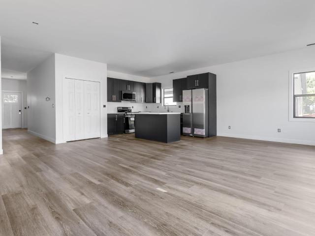 1713 Thornhill Drive