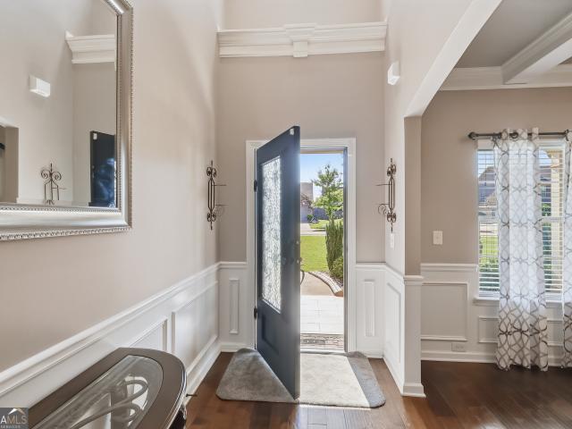 1713 Tricklin Springs