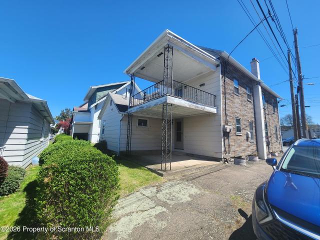 1713 Tripp Avenue