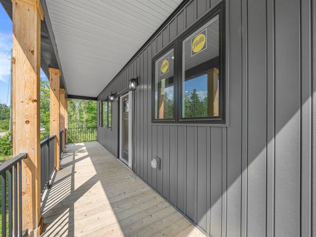1713 Vanderlip Road