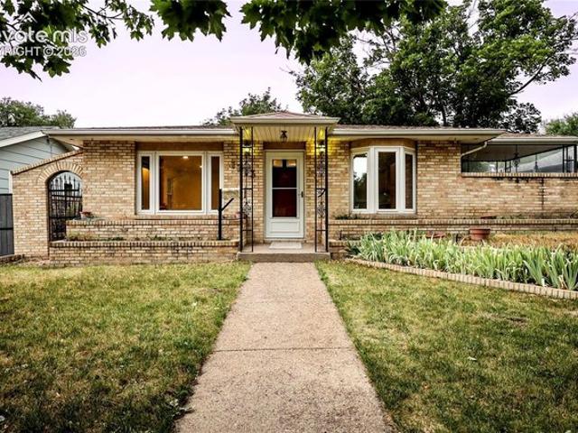 1713 W Boulder St, Colorado Springs, CO 80904