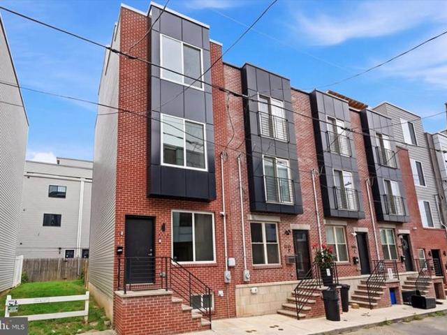1713 W Seybert St, Philadelphia, PA 19121