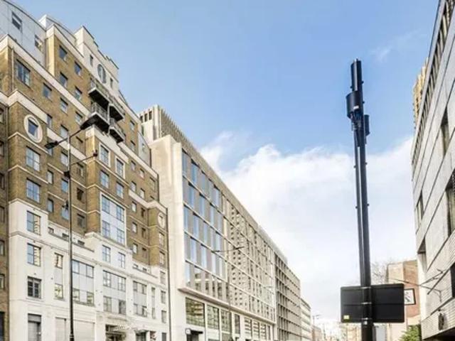 171 176 Aldersgate Street, St Paul's, London, EC1A 4HT, United Kingdom | 2 bed apartment for rent #139403382 | Rentberry