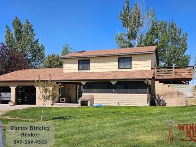 171 Cottonwood Ter, Torrington, WY 82240