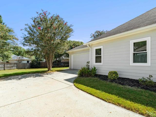 171 Cedar Bend Drive