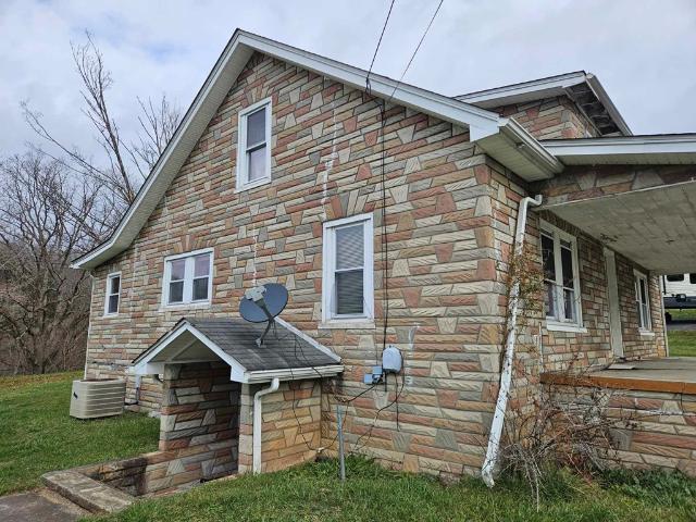 171 Crestwood Drive