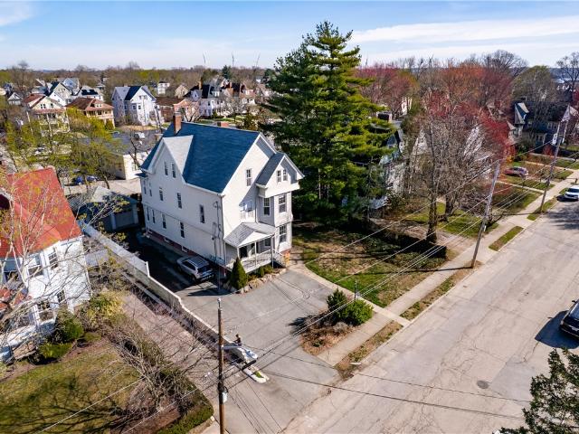 171 Arnold Ave, Unit B, Cranston, RI 02905 | MLS #1410 | Compass