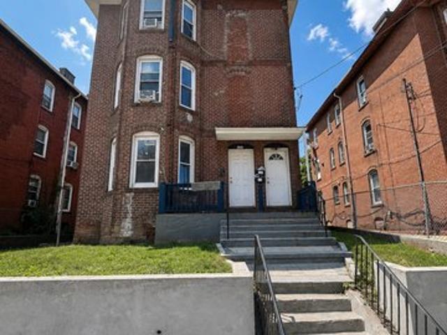 171 Babcock St, Hartford, CT 06106