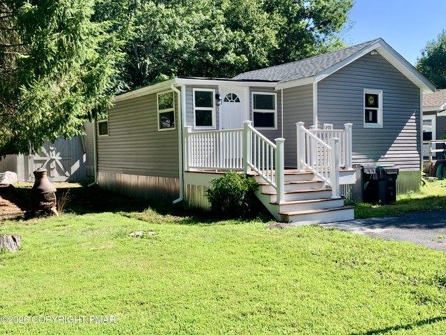 171 Green Mountain Dr, East Stroudsburg, PA 18302