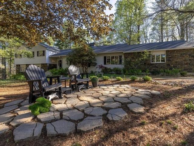 171 Danville Pike Rd, Meadows Of Dan, VA 24120