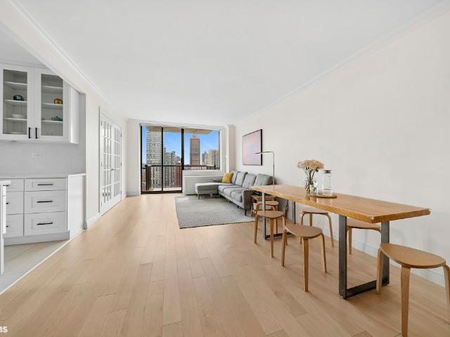 171 East 84th Street, New York, NY