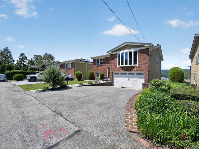 171 Hudson Terrace