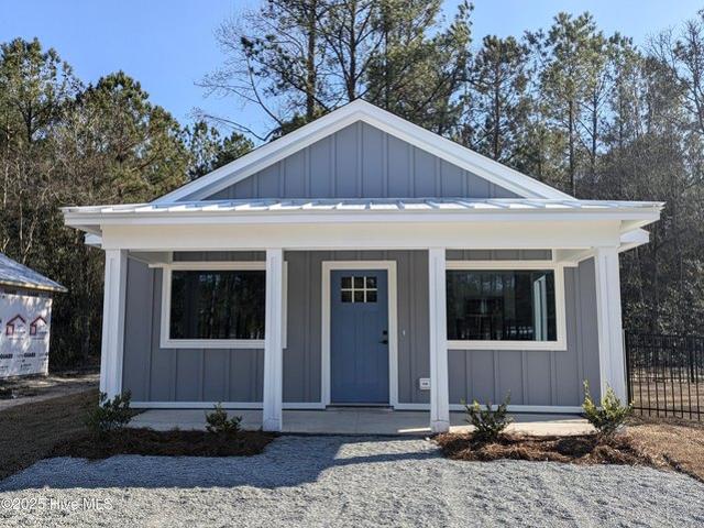 171 Long Pond Loop, Swansboro, NC 28584