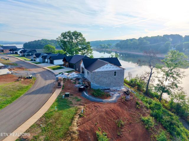 171 Lakeshore Bay Drive