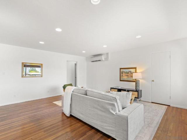 171 Lindell Ave