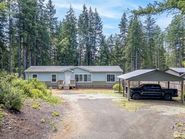 171 NE Hilltop Pl, Tahuya, WA 98588