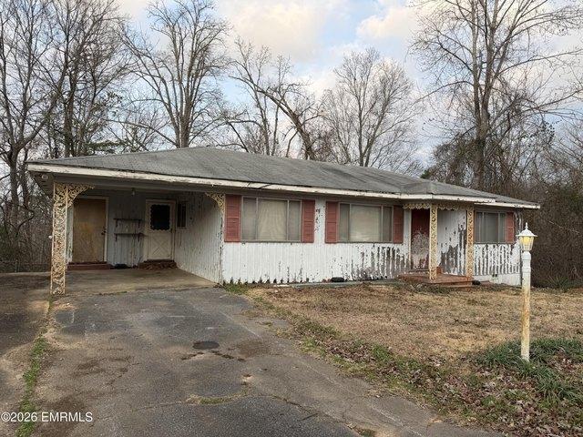 171 Skyland Dr, Meridian, MS 39301