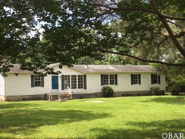 171 Spot Rd S, Powells Point, NC 27947