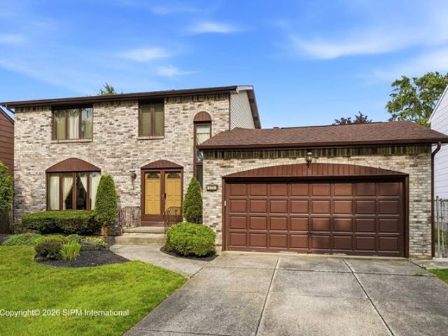 171 Sprucewood Ter, Williamsville, NY 14221