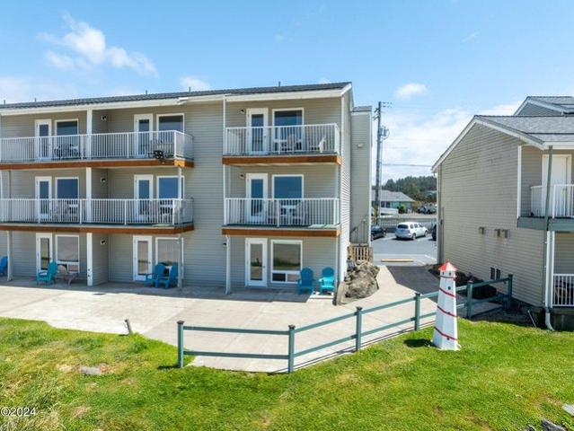 171 SW Highway 101 Unit 101, Lincoln City, OR 97367