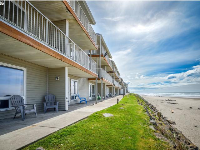 171 SW Hwy 101 # 312