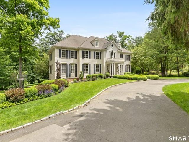 171 Paddock Hill Ln, Fairfield, CT 06824