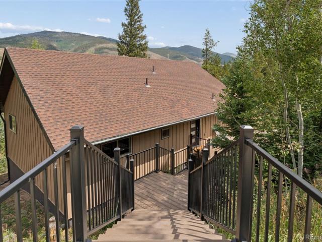 171 Piney Acres Circle