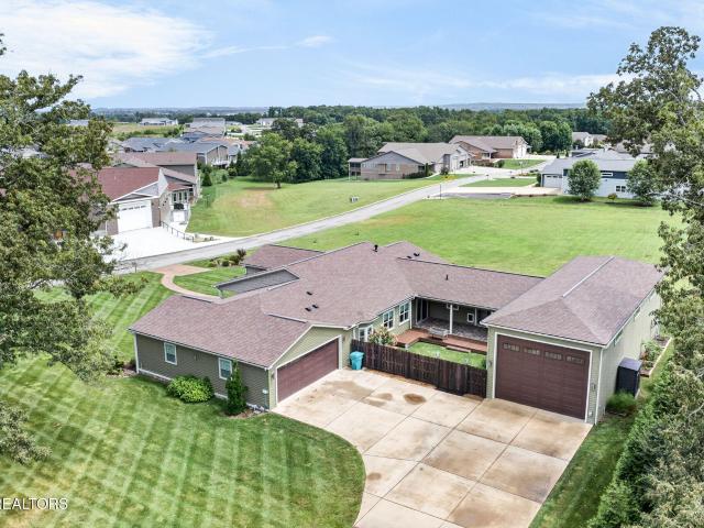 171 Red Oak Drive