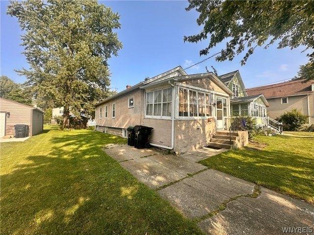 171 William St, Tonawanda, NY 14150