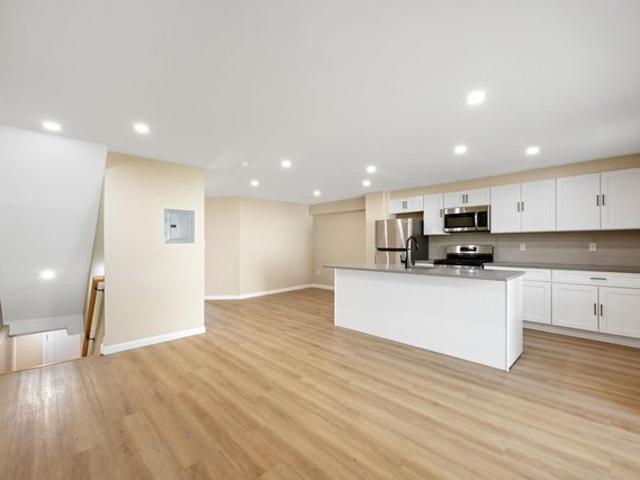 171 Van Horne St, Jersey City, NJ 07304