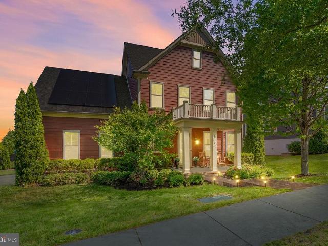 17243 Miss Packard Ct, Dumfries, VA 22026 | MLS #VAPW2117