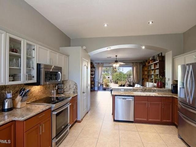 17240 N 6th Ave, Phoenix, AZ 85023