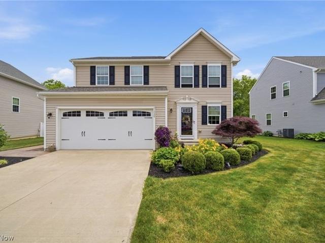 1724 Muirfield Ln, Painesville, OH 44077