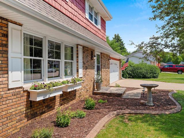 1724 MURPHY Court