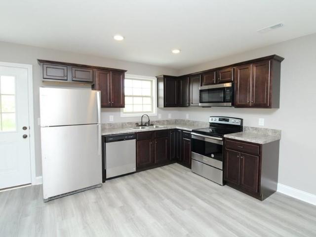 1724 Manning Dr, Unit 2, Clarksville, TN 37042 | MLS #3170