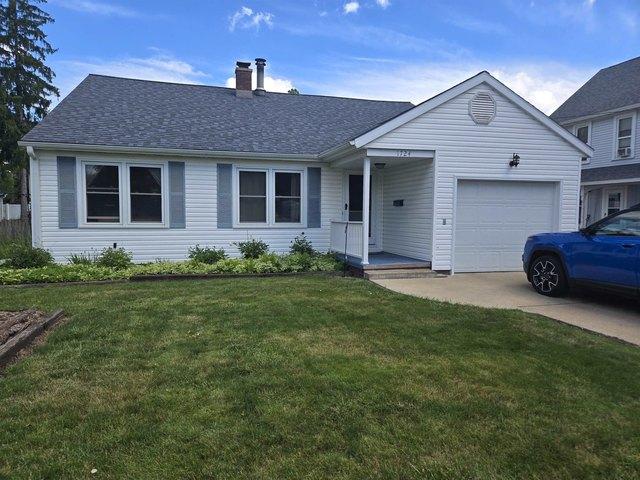1724 McCulloch St, Stevens Point, WI 54481