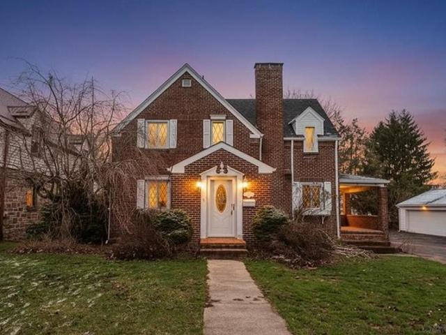 1724 Menoher Blvd, Johnstown, PA 15905