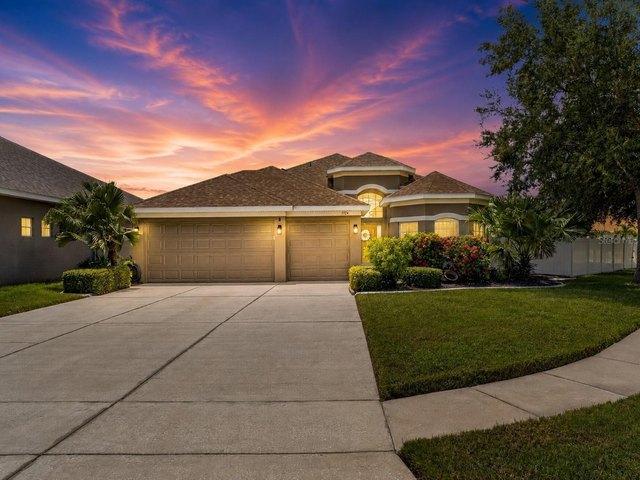 1724 Mira Lago Cir, Ruskin, FL 33570