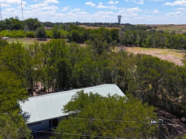 1724 Old Lehmann Rd