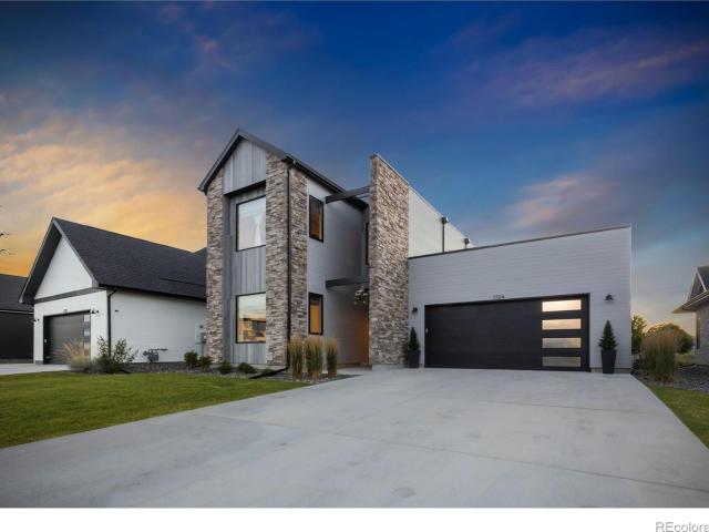 1724 Barefoot Drive